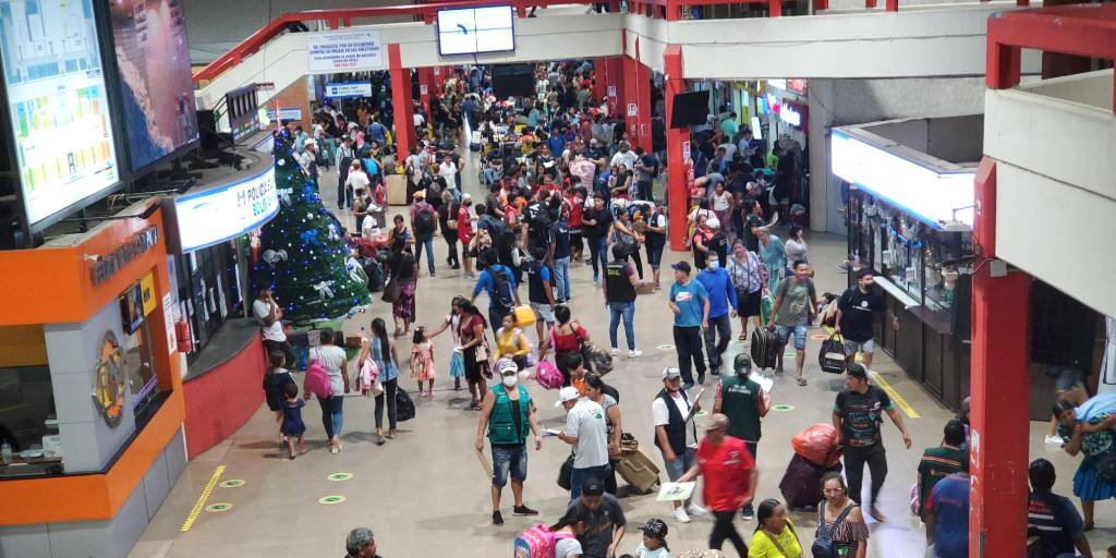 Se terminó el feriado navideño y aumentó el movimiento en la terminal ...